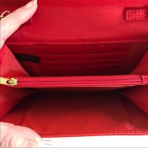 mundi | Bags | Mundi Red Coin Purse With Gold Chain Strap Nwt | Poshmark
